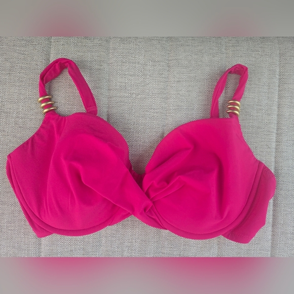 Intimates & Sleepwear | Gently Worn Hot Pink Gtx Cup Size E Top Only ...